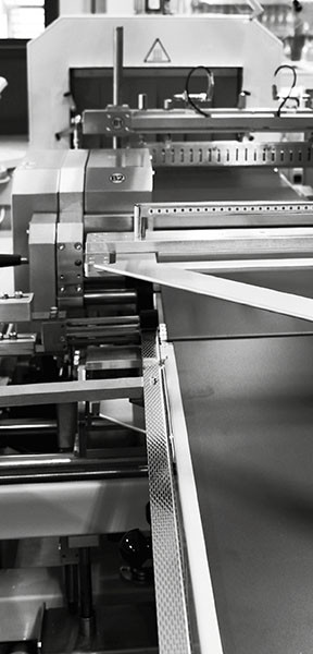 Item # HS500E, HS Series 1576 Pound (lb) Machine Net Weight Intermittent Side Sealer with Shrink ...